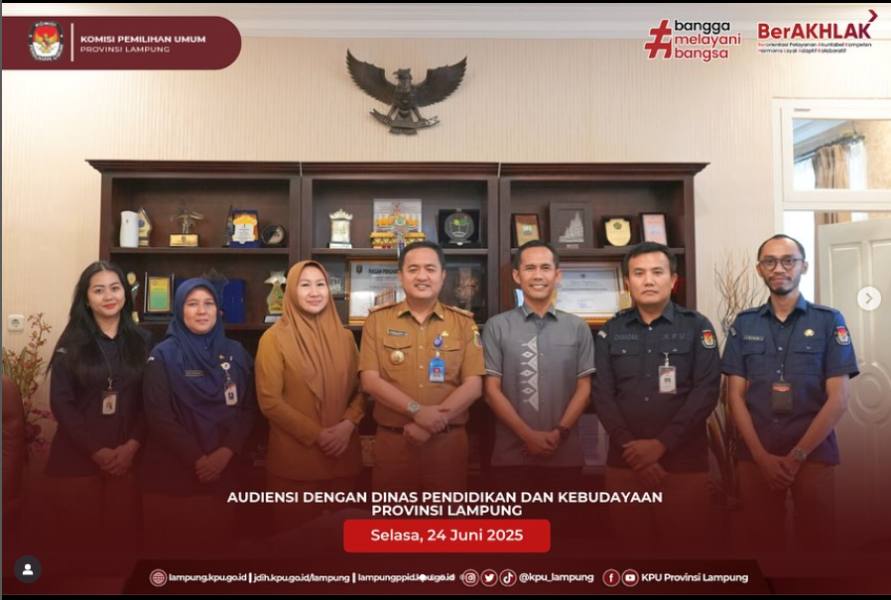 KPU LAMPUNG - Anggota KPU Provinsi Dedi Fernando Lampung melakukan audiensi dengan Kepala Dinas ...